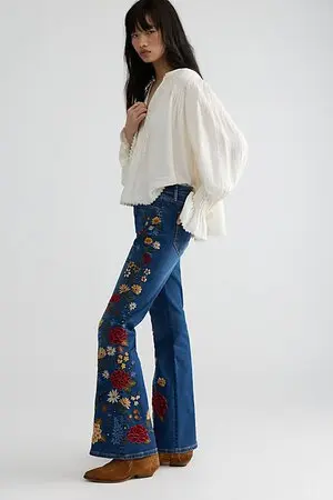 Driftwood Medium Wash Jeans For Women