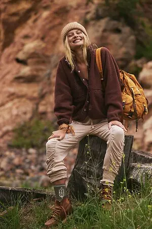 Free People Hit The Slopes Fleece Jacket - Bitter Chocolate