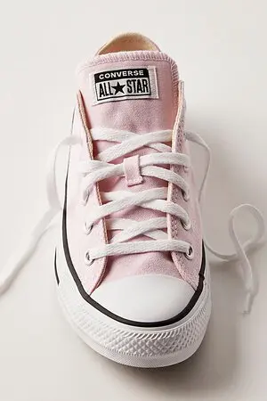 CONVERSE Chuck Taylor All Star Low-top Sneakers - Pink Foam