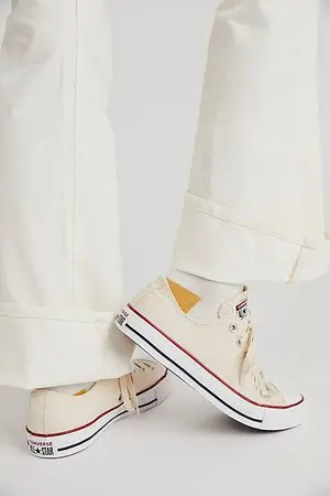 CONVERSE Chuck Taylor All Star Low-top Sneakers - White