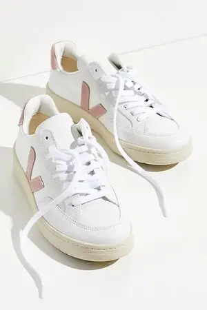 VEJA V-12 Sneakers Pink