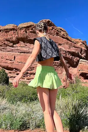 Free People FP Movement Flirt On Shorts Sweet Grass