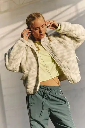 Free People FP Movement Hit The Slopes Printed Fleece Jacket White Quilt Combo
