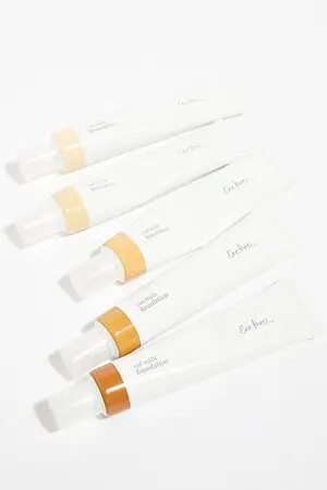 ERE PEREZ Oat Milk Foundation - Brew