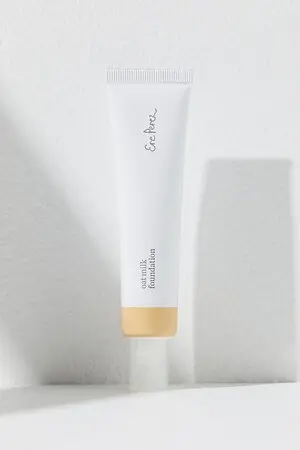 ERE PEREZ Oat Milk Foundation - Chai