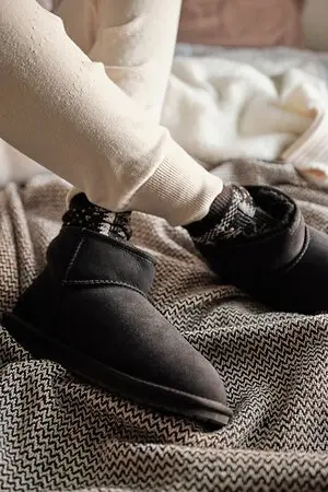 EMU AUSTRALIA Stinger Micro Boots Black