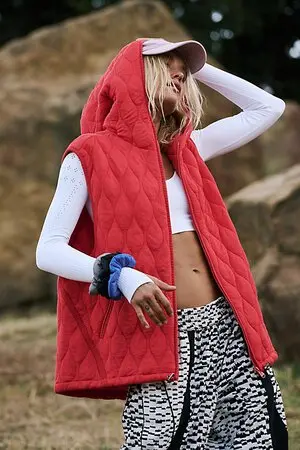 Free People FP Movement Dream Big Quilted Vest Poppy Red