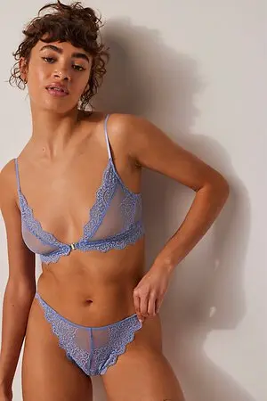 Only Hearts So Fine Lace Thong Perri