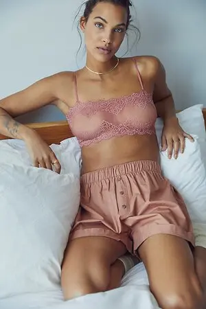 Only Hearts So Fine Lace Crop Amber Rose