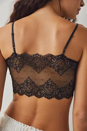 Only Hearts So Fine Lace Crop - Black