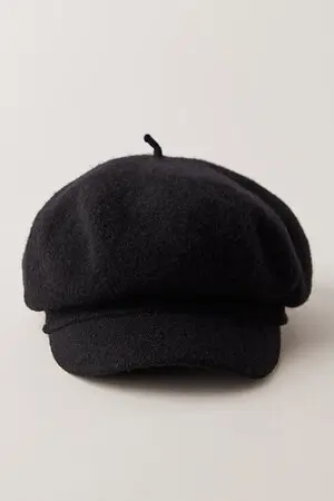 Women's Black Sheep Hats