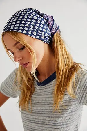 Free People Lotus Paisley Print Bandana - Indigo