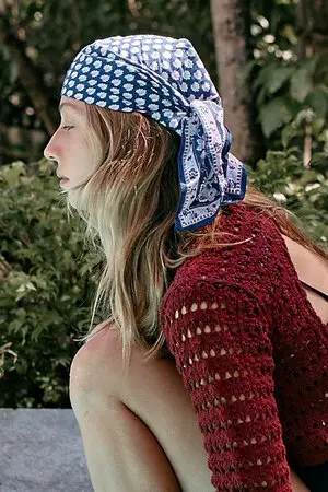 Free People Lotus Paisley Print Bandana - Indigo