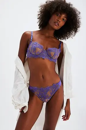 SKARLETT BLUE Entice Thong Moon Drop/nylon