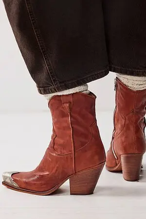 Free People Brayden Western Boots - Chocolate