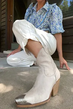 Free People Western Style Leather Boots With Etched Metal Toe White