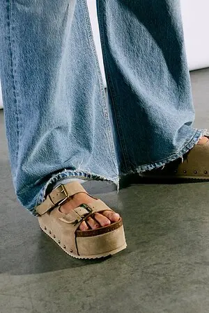 Women's Taupe Flatform Sandals