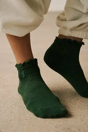 Free People Classic Ruffle Ankle Socks - Forest