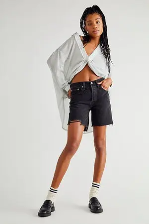 LEVI'S 501 Mid Thigh Denim Shorts - Lunar Black