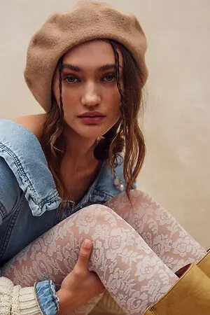 Free People Margot Slouchy Beret Chameau