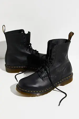 Dr. Martens 1460 Pascal Virginia Lace-up Boots - Black