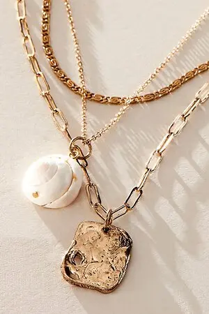 Free People Oversized Coin Layered Necklace - Shell/gold