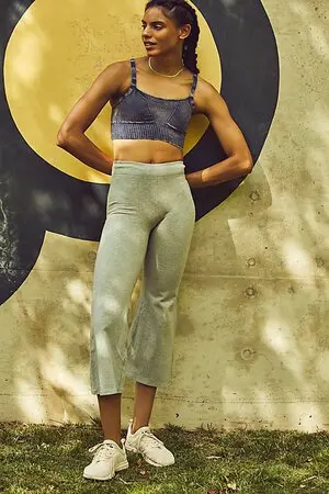 Free People FP Movement Hot Shot Crop Flare Pants Gris Chiné