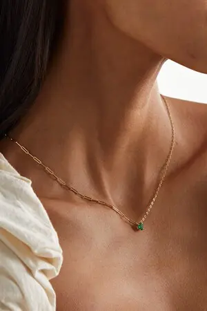 Yvonne Léon 18-karat Emerald Pendant Necklace
