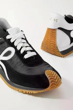 Loewe Flow Logo-appliquéd Leather Sneakers