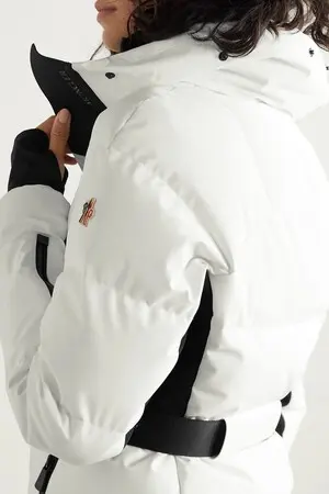 Moncler Guyane Hooded Down Jacket - White