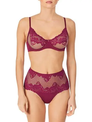 Le Mystère Lace Allure Unlined Bra Rouge