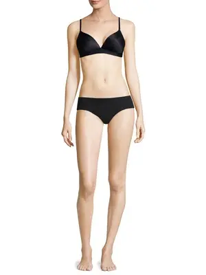 Hanro Satin Deluxe Soft Cup T-shirt Bra - Black