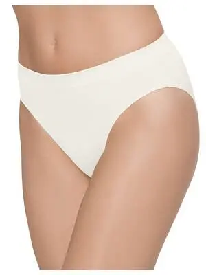 Wacoal B-smooth Hi-cut Brief - White