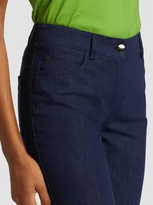 Akris Magda Elasticized Cuffed Trousers