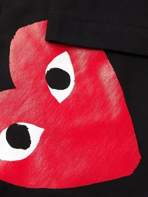 Play Comme Des Garcon Signature Logo Graphic T-shirt