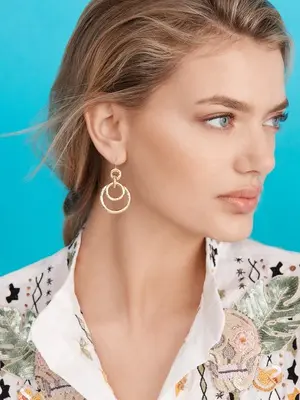 Ippolita Classico Puffy 18k Yellow Hammered Jet Set Earrings