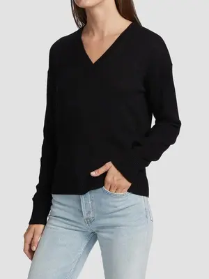 Theory Easy V-neck Cashmere Sweater - Black