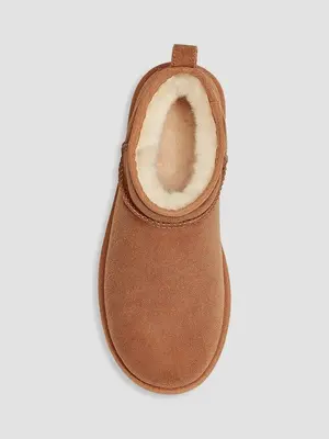 UGG S Classic Ultra Mini Sheepskin Ankle Boots - Chestnut
