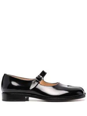 MAISON MARGIELA Tabi Leather Mary Jane Shoes - Black