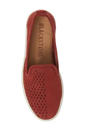 Blackstone Rl68 Perforated Slip-on Sneaker