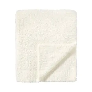 SKIMS Cozy Knit Blanket White