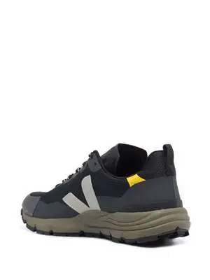VEJA Dekkan Alveomesh Sneakers - Black
