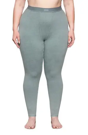 SKIMS Outdoor Basics Seamed Leggings