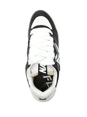 NAKED WOLFE Kosa Low-top Sneakers - Black