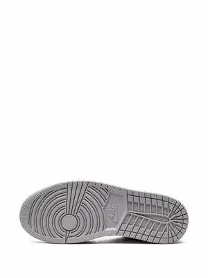 JORDAN Air 1 Low Se Sneakers - Grey