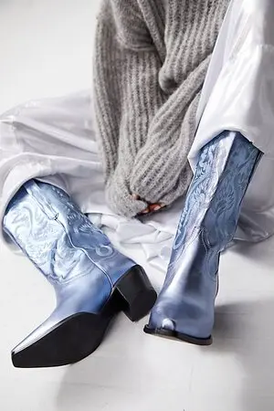 Jeffrey Campbell Jeffrey Campbell Dagget Western Boots Light Blue Metallic