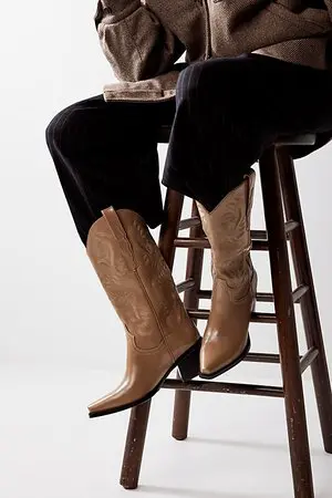 Jeffrey Campbell Jeffrey Campbell Dagget Western Boots Tan
