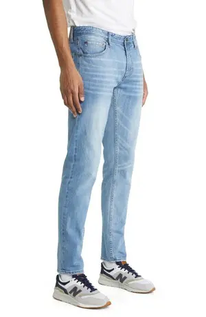 THE NORMAL BRAND Classic Comfort Jeans - Light Wash