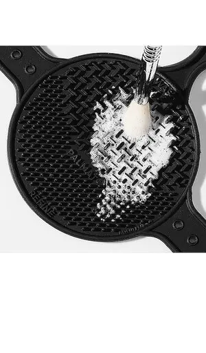 SIGMA BEAUTY Palmat Brush Cleaning Mat In Black - N,a