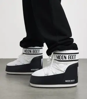 Moon Boot Icon 2 Low Ankle Boots - White